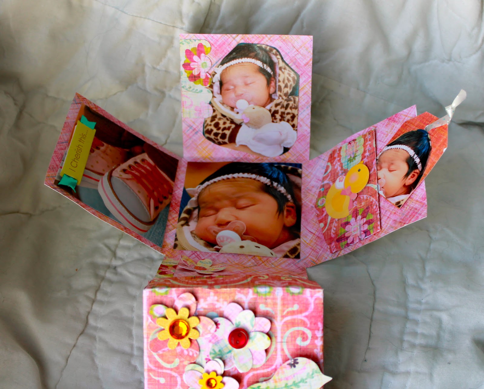 HoliMess: Exploding Box Baby Gift
