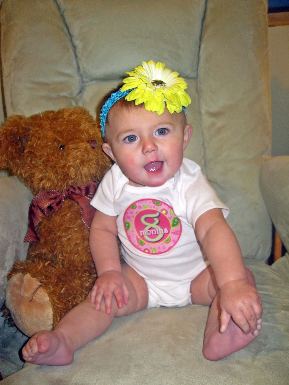Baby Hillger: Eight Months!