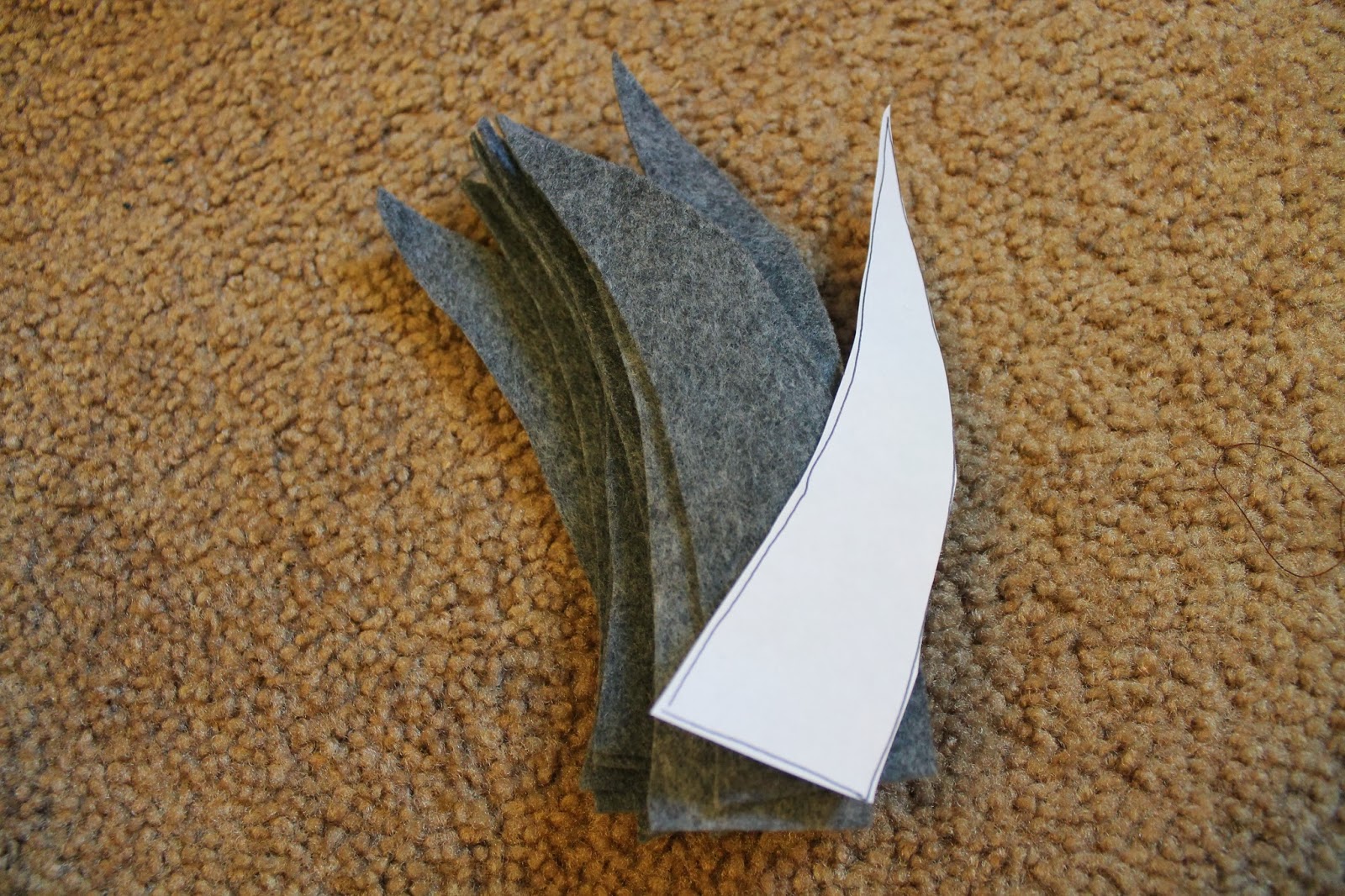 Easy Sewn Wolverine Claws + Pattern