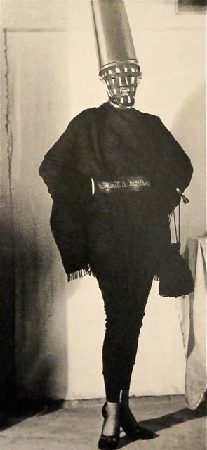 MONDOBLOGO: man ray's masks