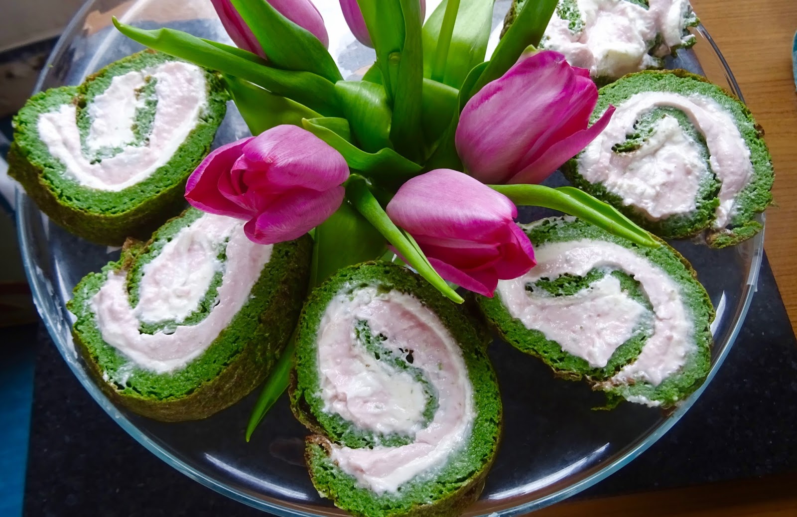 67 going on 50… : SPINACH ROULADE, Vegetarian, special occasion, lower-fat