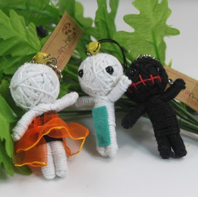 Bambola Bambolina voodoo doll gioco di Magia Ciondolo Accessori ...