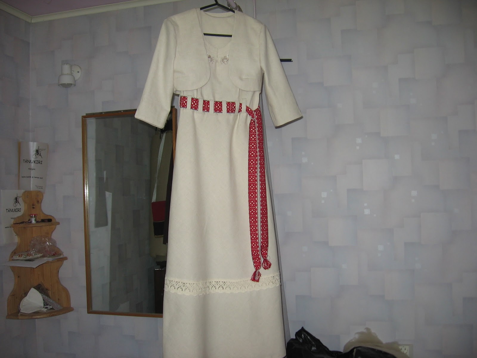 Rahvuslikud riided ja rahvariided