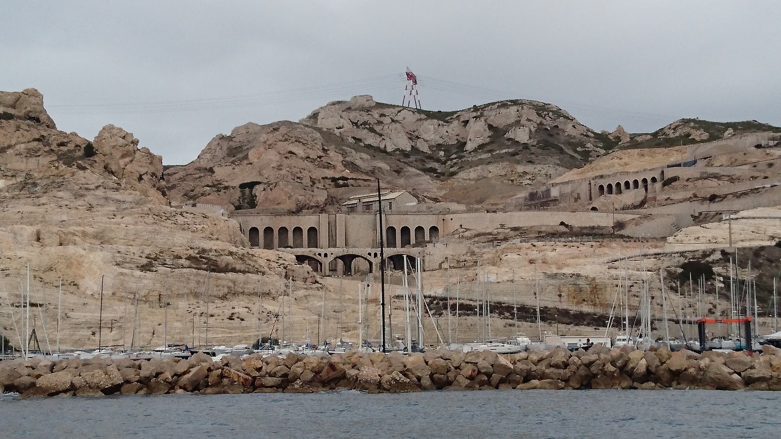 Au gré du vent: Balade dans la rade de Marseille (voyage méditerranée)