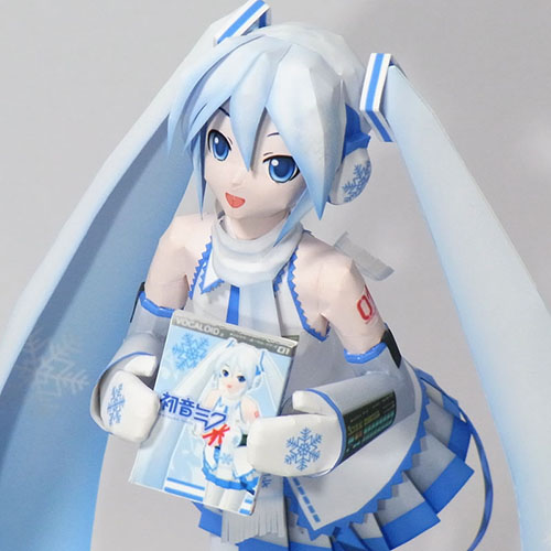 Vocaloid: Snow Hatsune Miku Paper Model | Paperized Crafts
