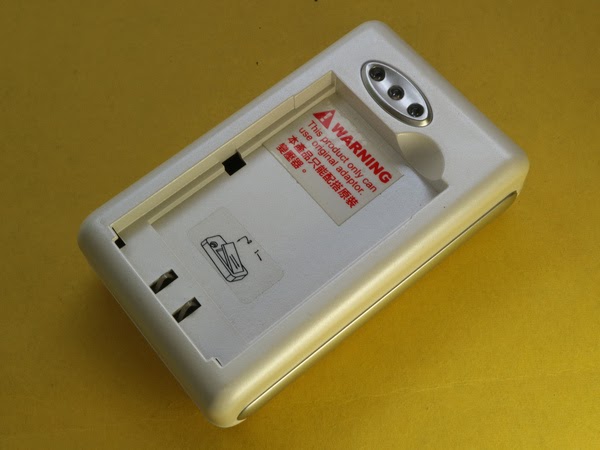 BugWorkShop - 甲蟲工作室: GOKI（高崎）CSGMOE680 鋰離子電池充電器（Lithium-ion Battery ...