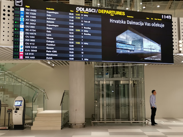 Split Airport opens new terminal