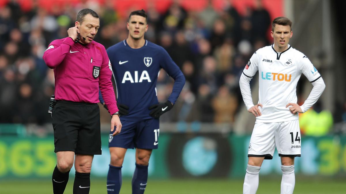 Our All-Time Top 6 Referee Kits - Footy Headlines