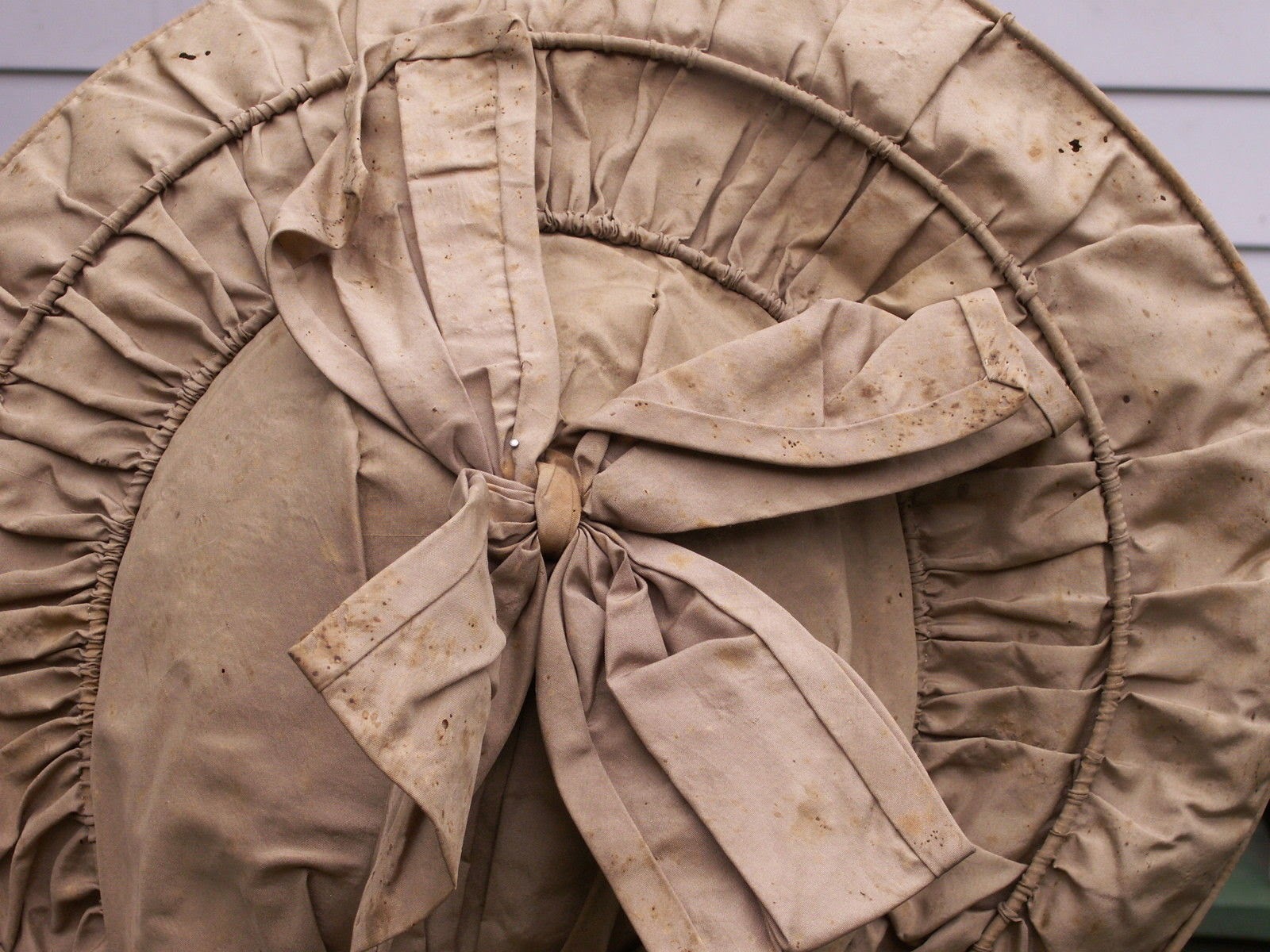 All The Pretty Dresses: Calash Bonnet