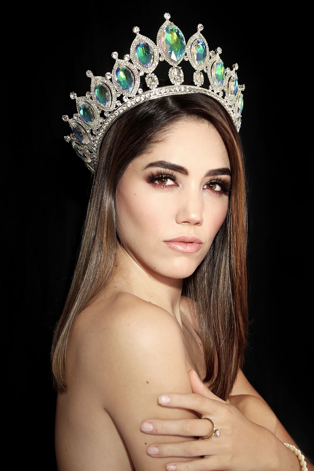 Michelle Hewitt's Instagram, Twitter & Facebook on IDCrawl