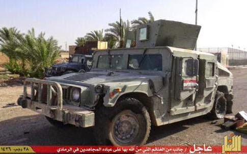 Asian Defence News: ISIS releases pictures of captured Iraqi army ...