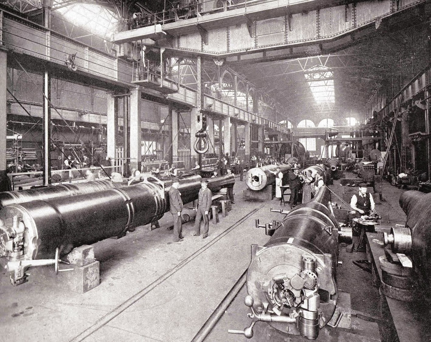 Writers in London in the 1890s: Images of London in 1897