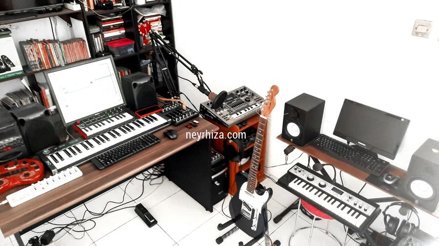 Alat Rekaman Podcast yang Saya Pakai | Sara Neyrhiza | Praktisi dan ...