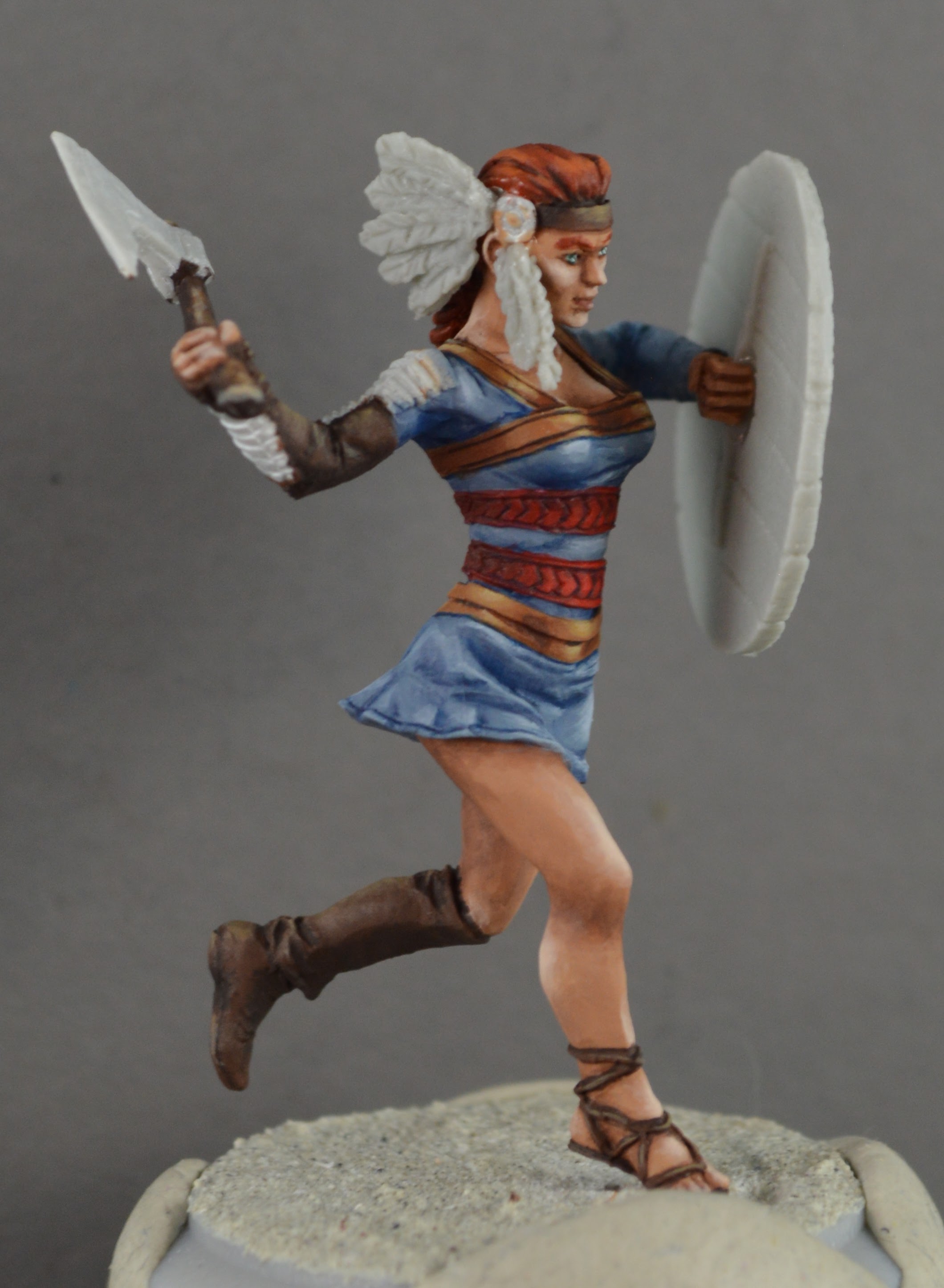 Jen's Mini Painting: Frigge: Dress, Gluing Bits. Base.