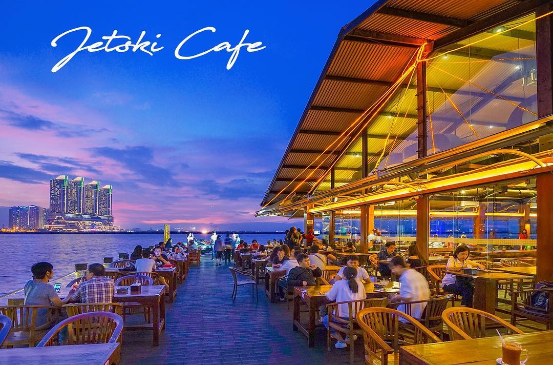 Alamat dan Menu Makanan Jetski Cafe Paling Romantis di Jakarta