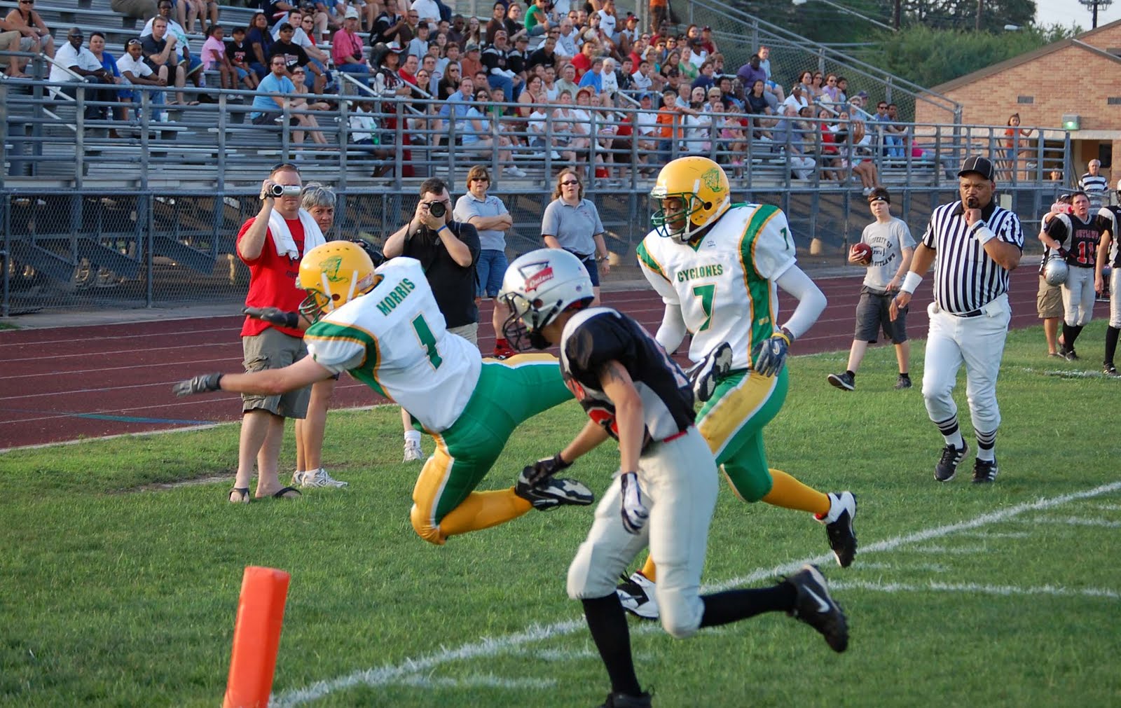Women Who Play Football: Fun Photos - Flying Football Players