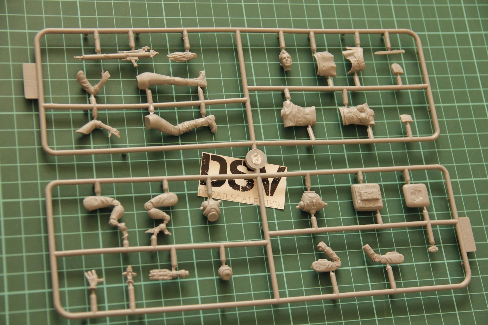 Master Box 1/24 Back Off (MB24035) - DetailScaleView