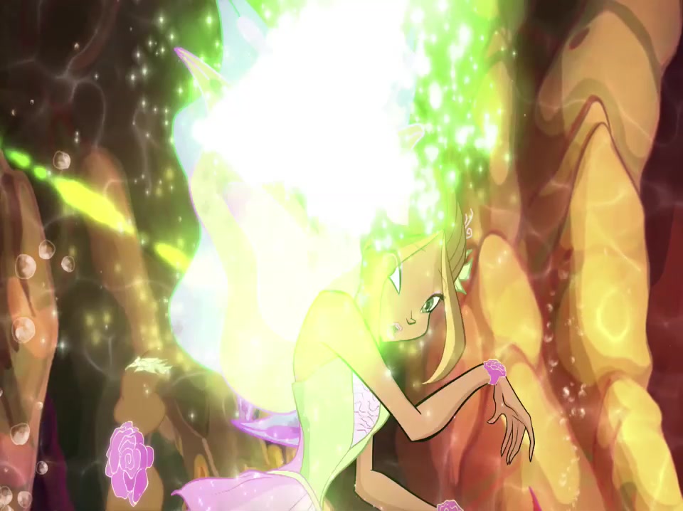 Imágenes de Flora Harmonix convertida en estatua HD - Winx Club All