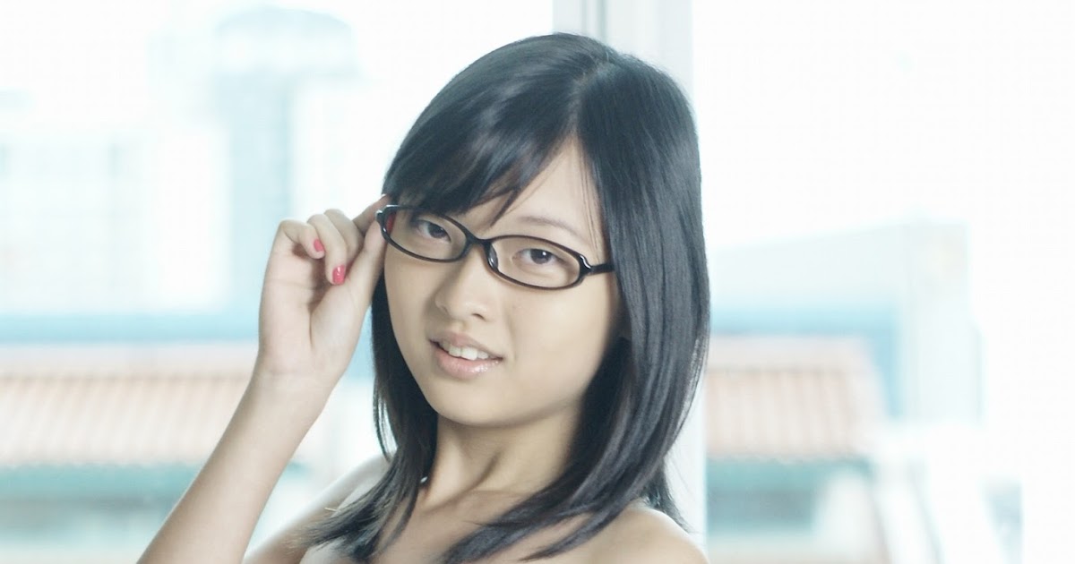 Jamie Ang Singapore Fhm Model Play Korean Model Fhm 31 Min Video