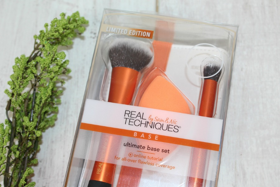 Real Techniques Ultimate Base Set Review & Photos | Pink Paradise Beauty