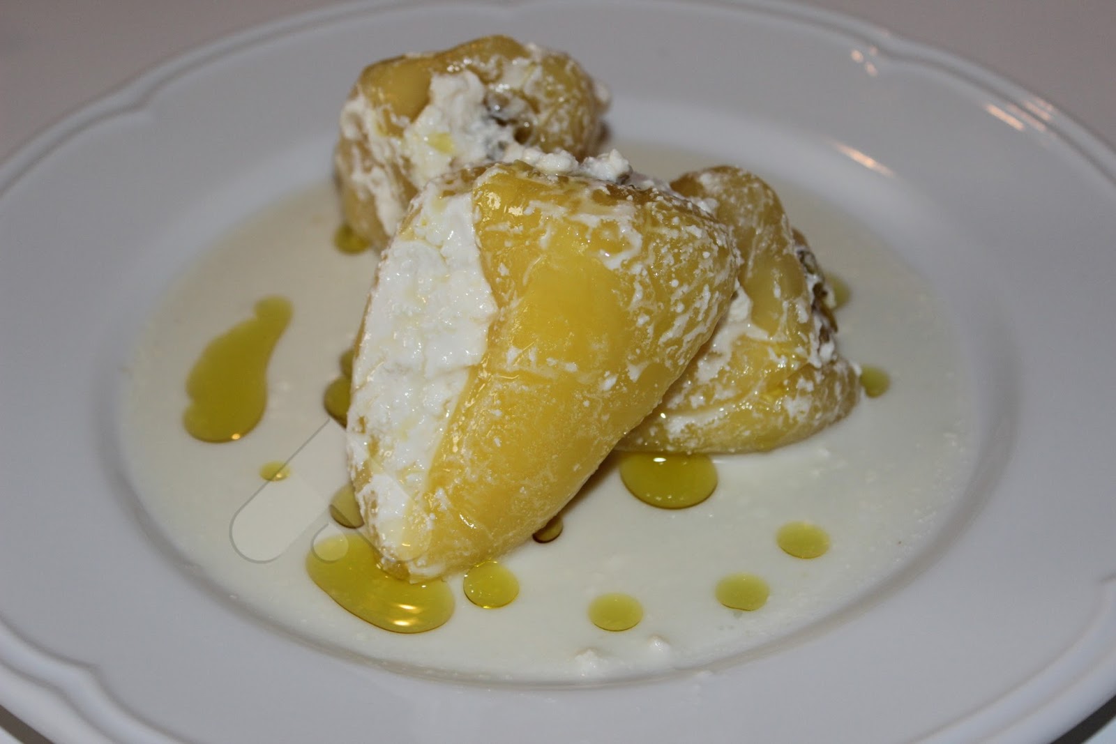 Adda's All : " Turshi" di peperoni e ricotta