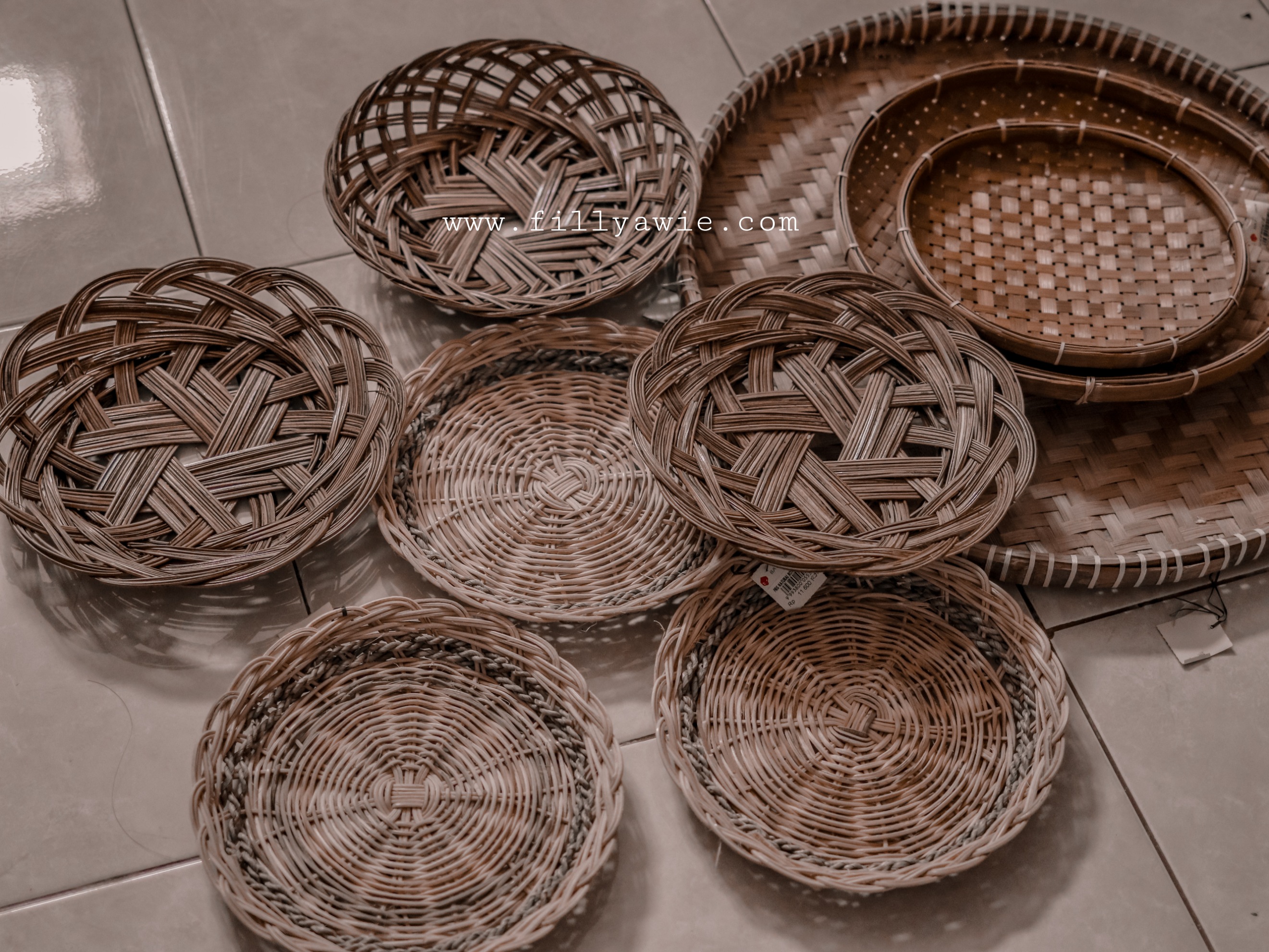 DIY Membuat Dekorasi Dinding Murah Meriah dan Instagrammable dari ...