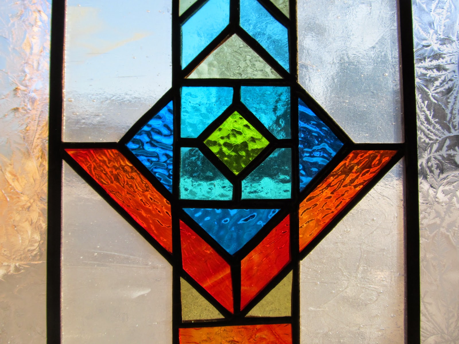 Vitráže Karko - návrhy - výroba - restaurování: Vitráže ve vile v Benešově