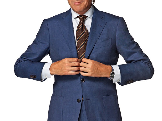 10 things you should keep in mind when you buy your first suit