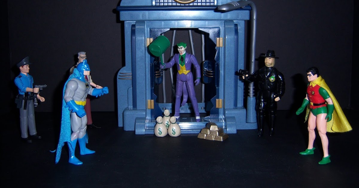 Kenner Gotham City Bank Playset | Weird Fantastic Toy Adventures