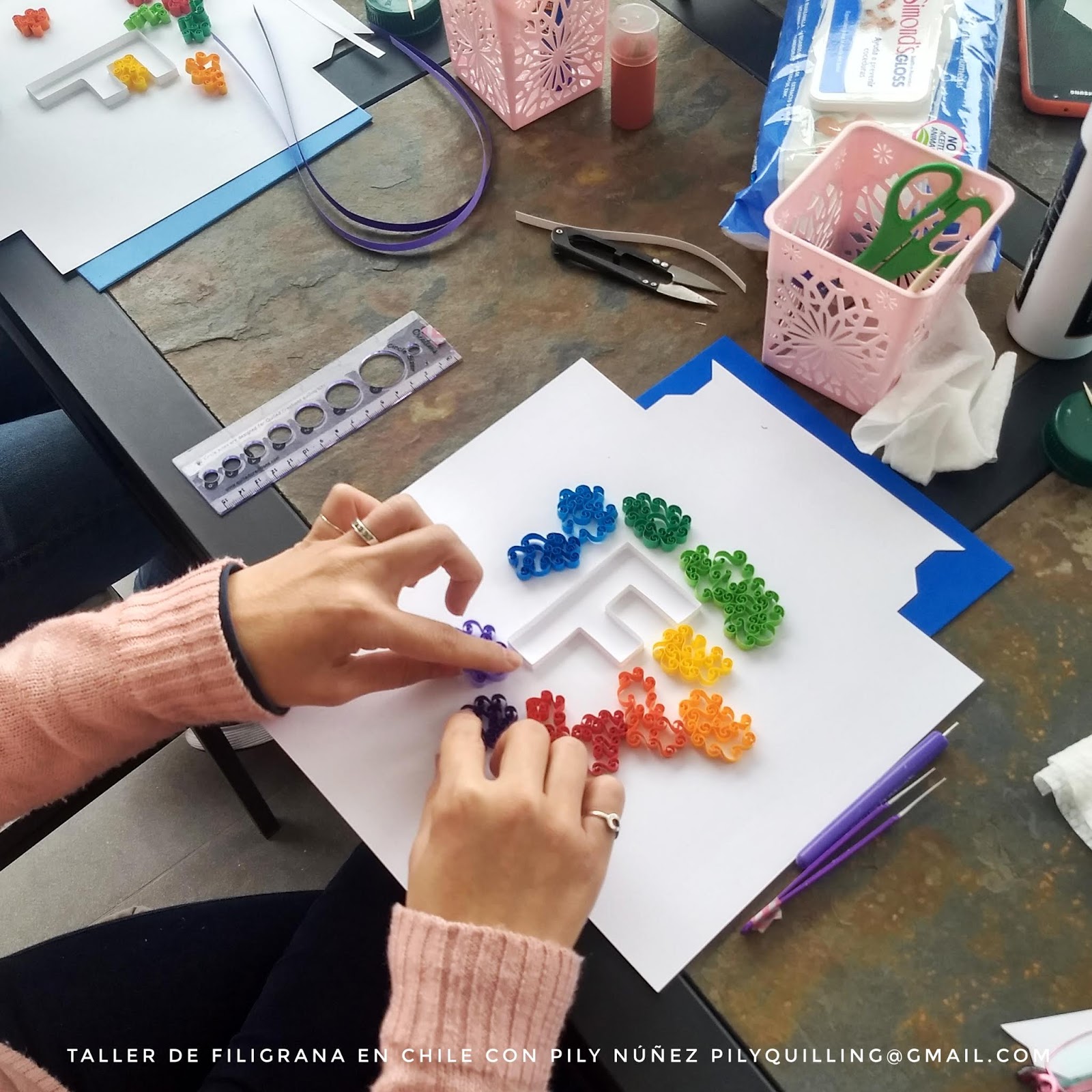 Taller de Filigrana Quilling en Chile: Letras
