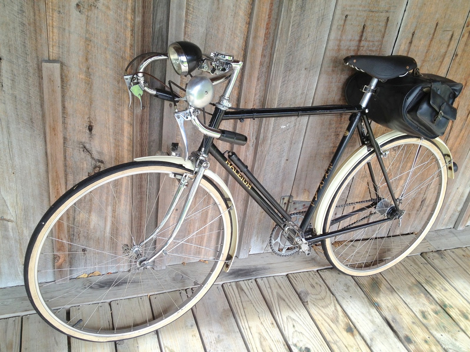 ON THE DROPS: Raleigh Record Ace (RRA) 1934-1942