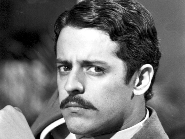 Astros em Revista: MARCOS PAULO AS BATALHAS DE UM HOMEM DE TELEVISÃO