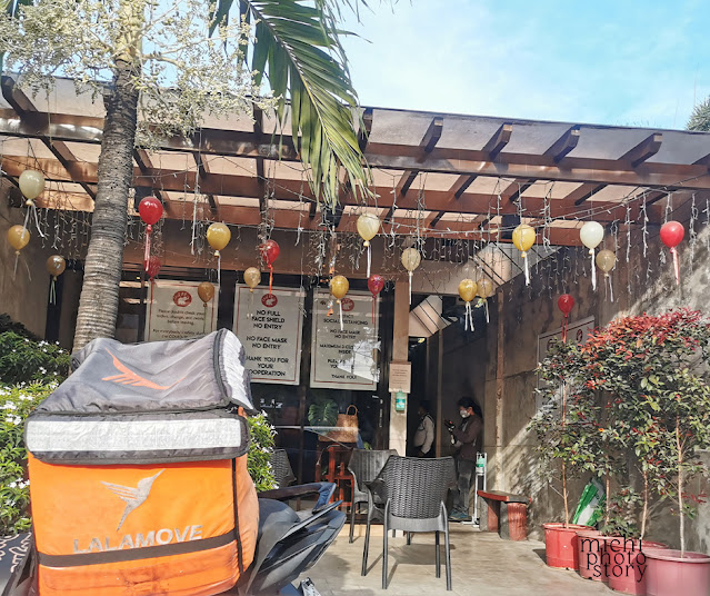 Michi Photostory: Chef RV Manabat Cafe