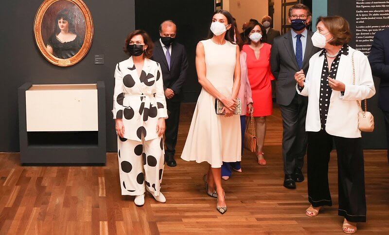 Queen Letizia attended the opening of 'Emilia Pardo Bazan' exhibition
