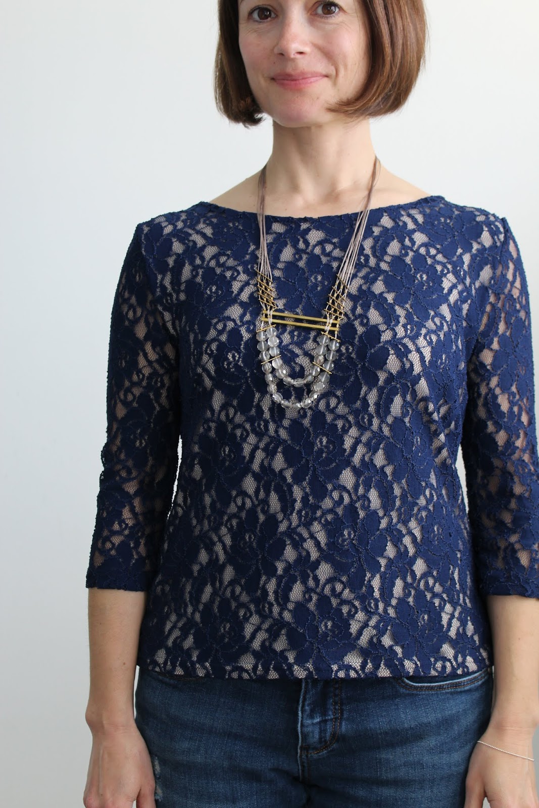 Nicole at Home: Stretch lace tee tutorial