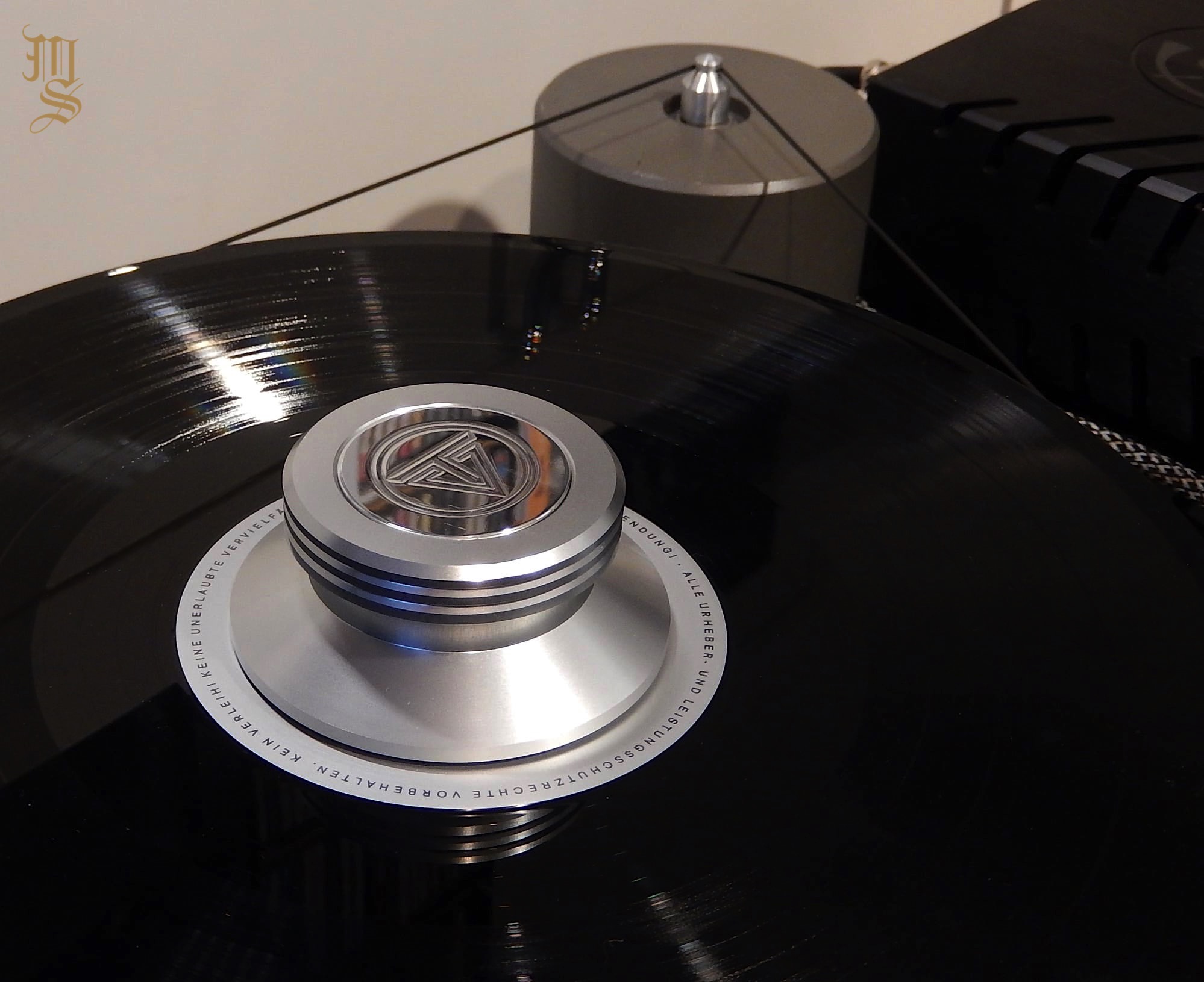 NEW TECHNEAUDIO ADJUSTABLE RECORD WEIGHT – M & S | Ultimate High-Fidelity