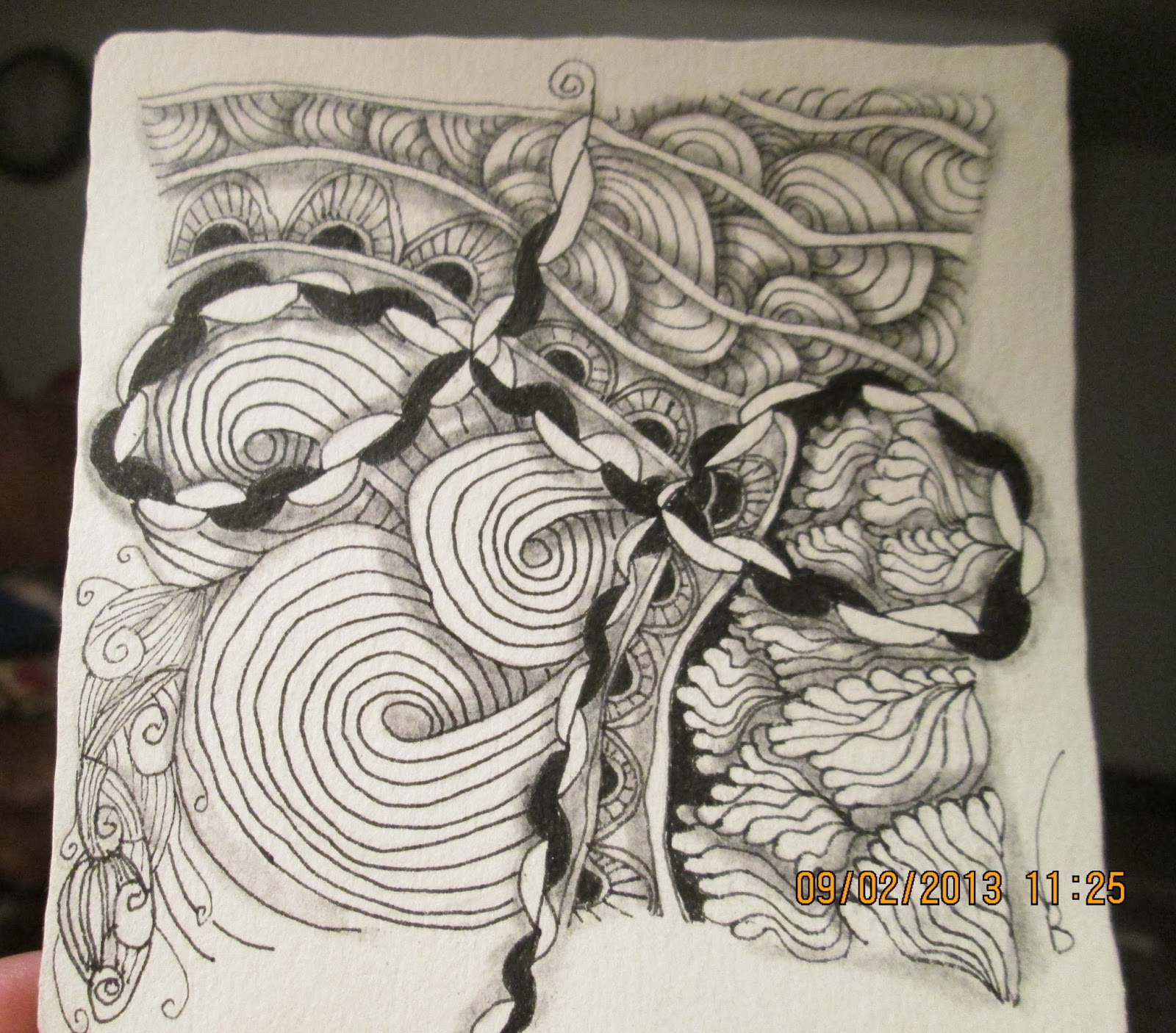 Tickled To Tangle: "It's a String Thing" #4 Tiles