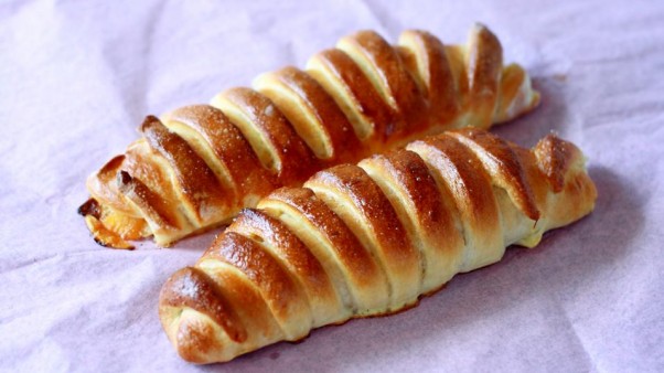 52 Ways to Cook: Mini Peach-Mango Strudel - 52 Breakfast Recipes