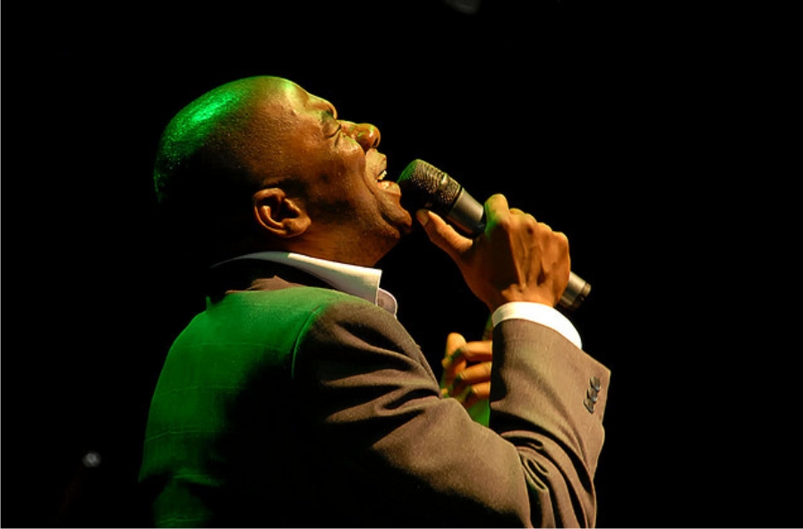 Calambuco ~ Tsunami Salsero