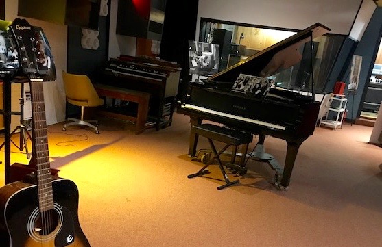 Hey You Hoser: A TALE OF TWO PIANOS