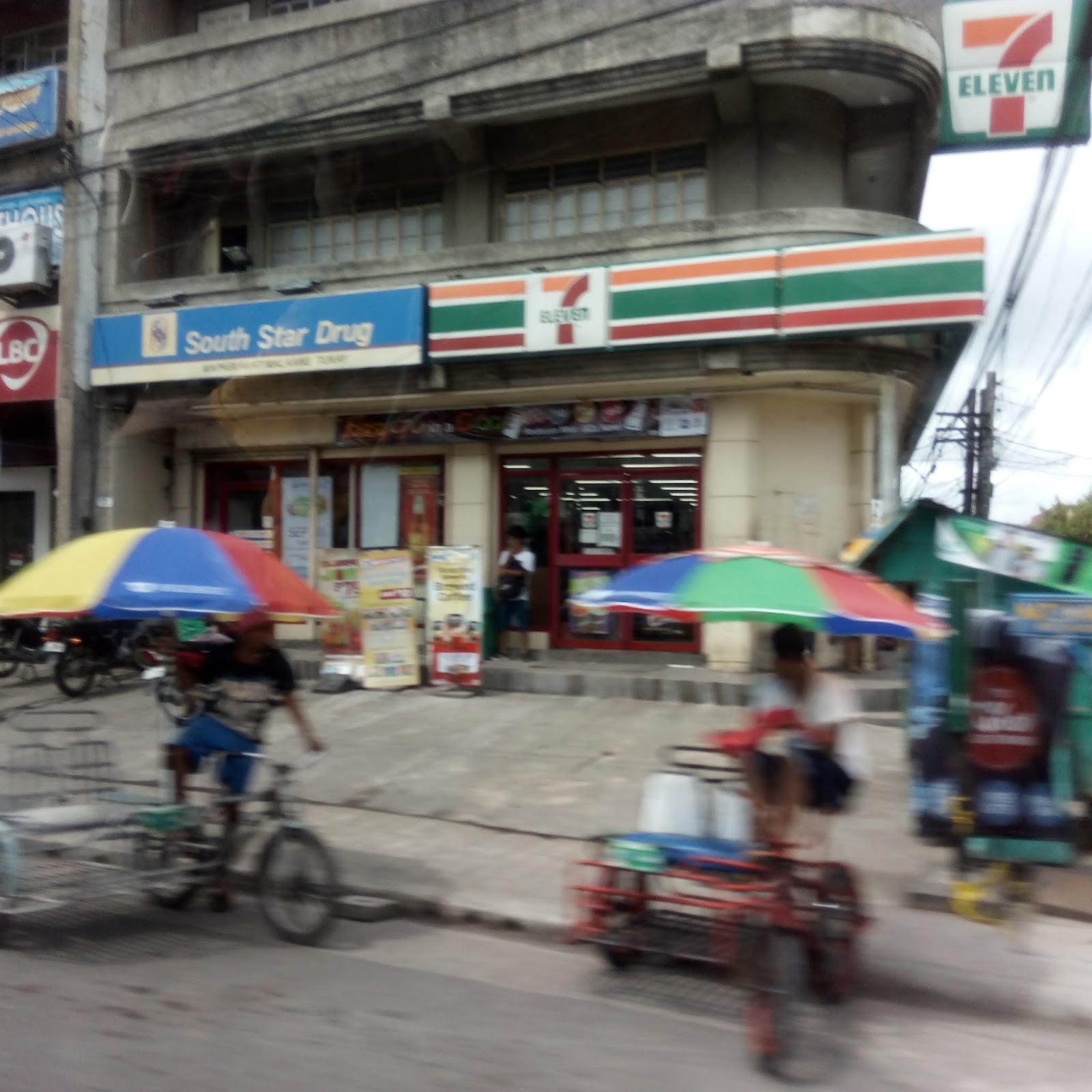 Travels and Others: Pili, the Capital of Camarines Sur