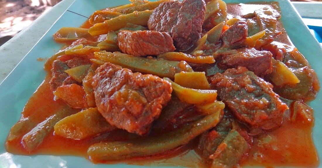 Fasolakia me kreas (green beans with meat) | Best Greek Green Beans Recipes