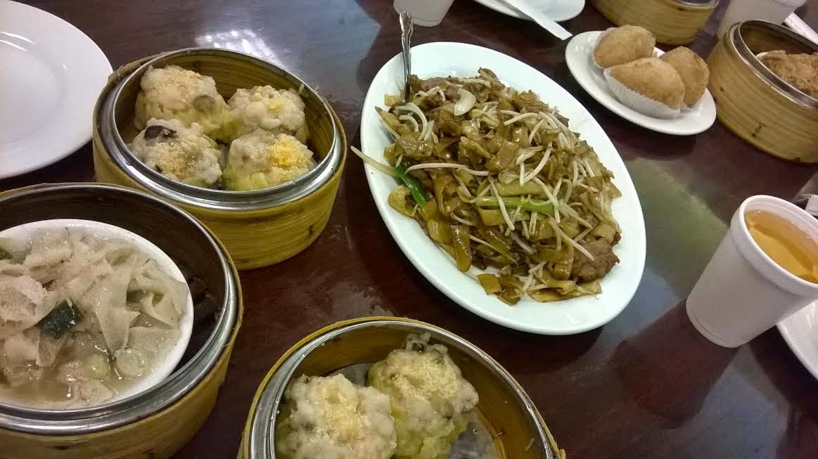 FRIED CHICKEN LIPS: Dim Sum Dive - Update