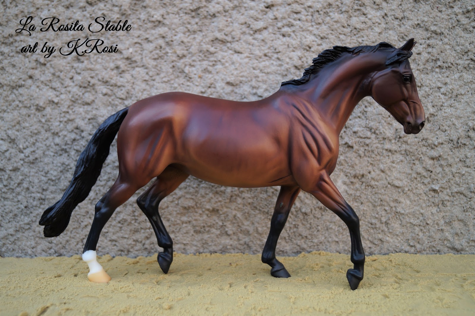 La Rosita Stable: Breyer Traditional GG Valentine & Heartbreaker