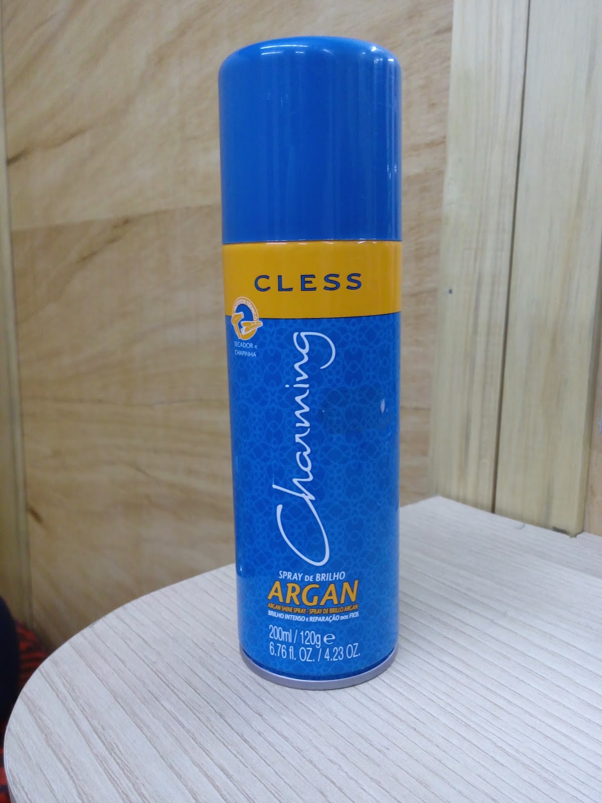 Amo meu crespo: Spray de brilho da Cless