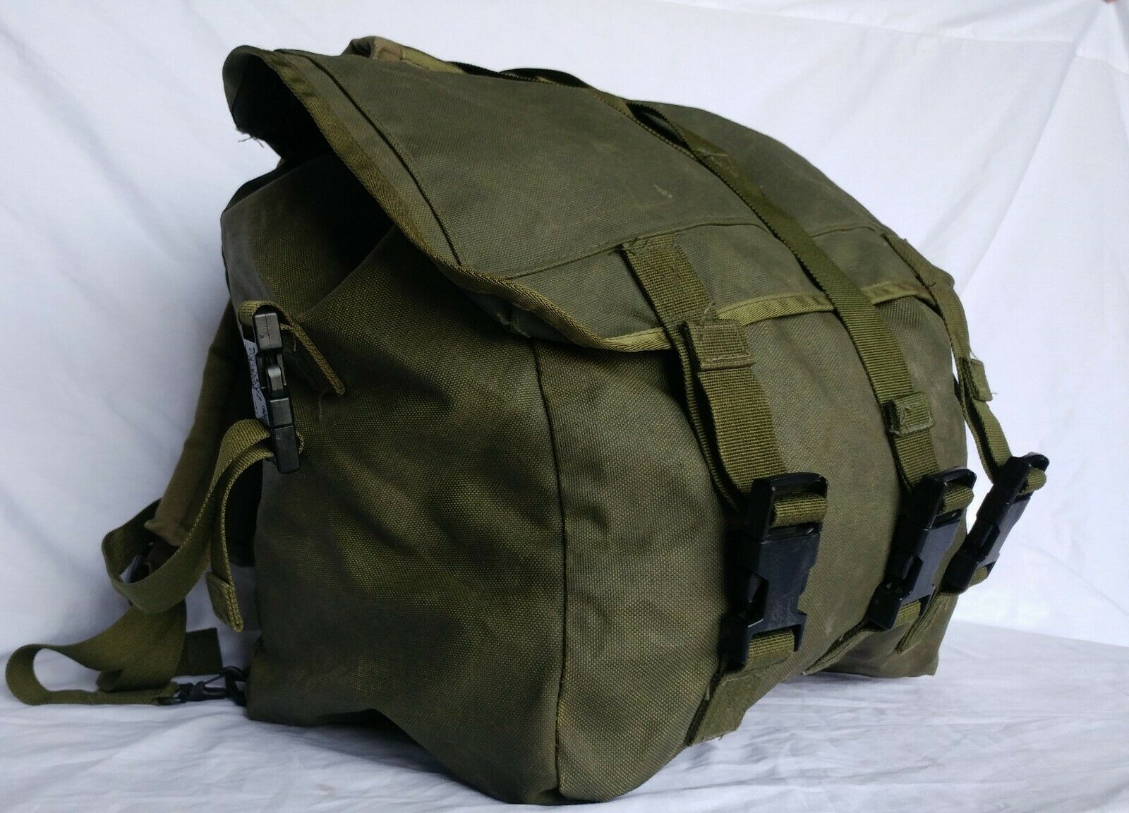 Webbingbabel: Canadian Army 82 Pattern Bag Nuclear Biological