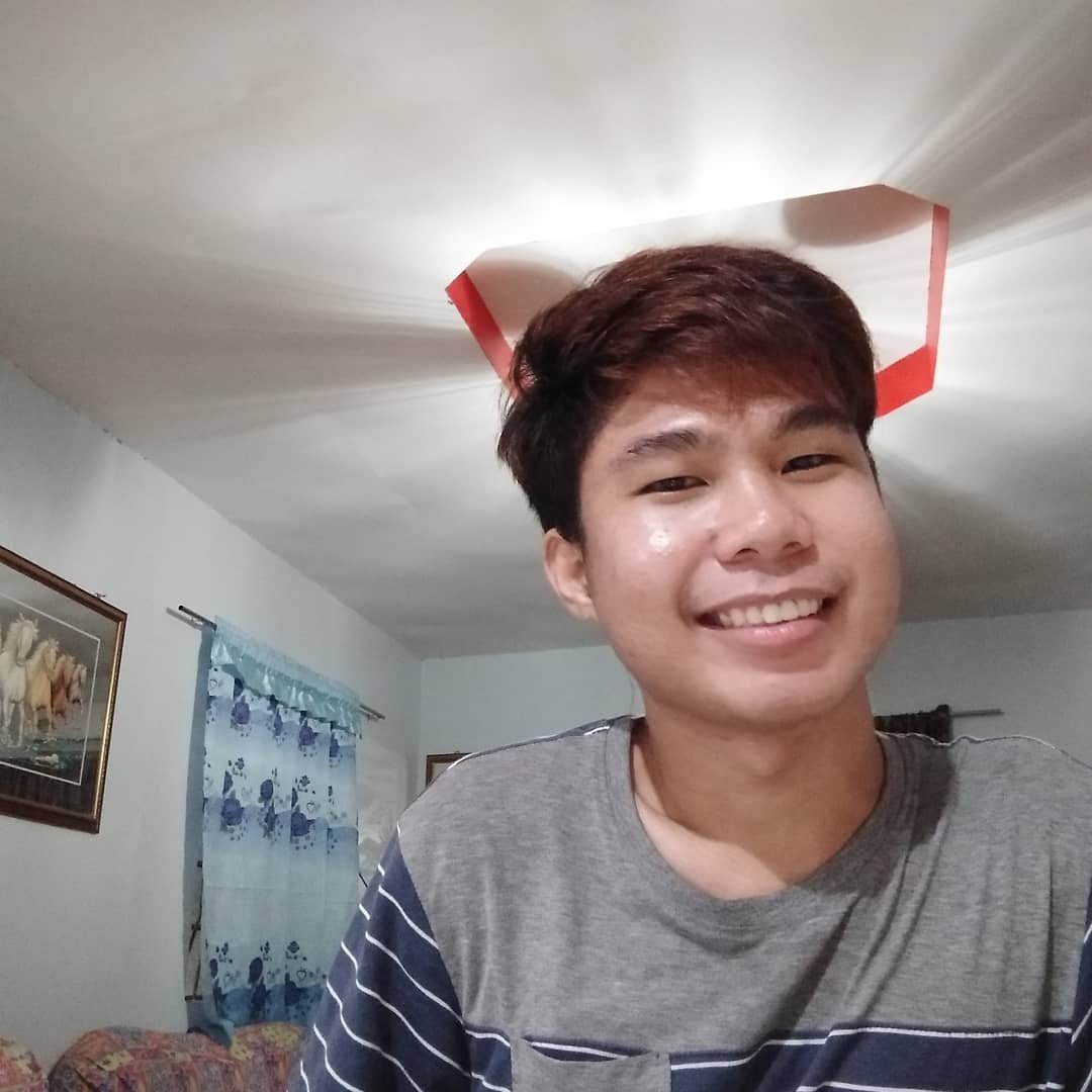 Manuel John Salinas // Professional Virtual Assistant