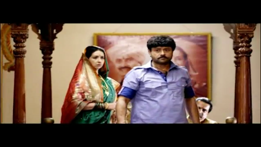 Raanamandi Ekatach Dultoy saree rain wallpapers from movie Sharyat Marathi