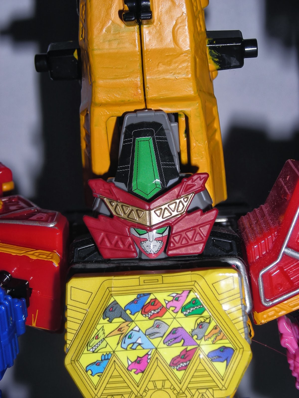 My Shiny Toy Robots: Toybox REVIEW: Zyuden Sentai Kyoryuger Minipla ...