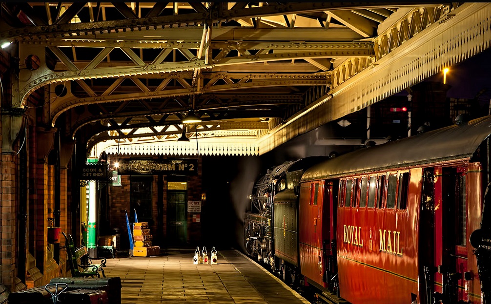 Steam Memories: The Night Mail train